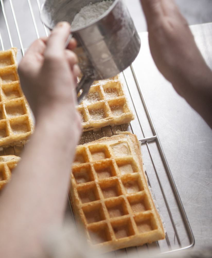 Brussels and Liège waffles from Maison Dandoy | Maison Dandoy